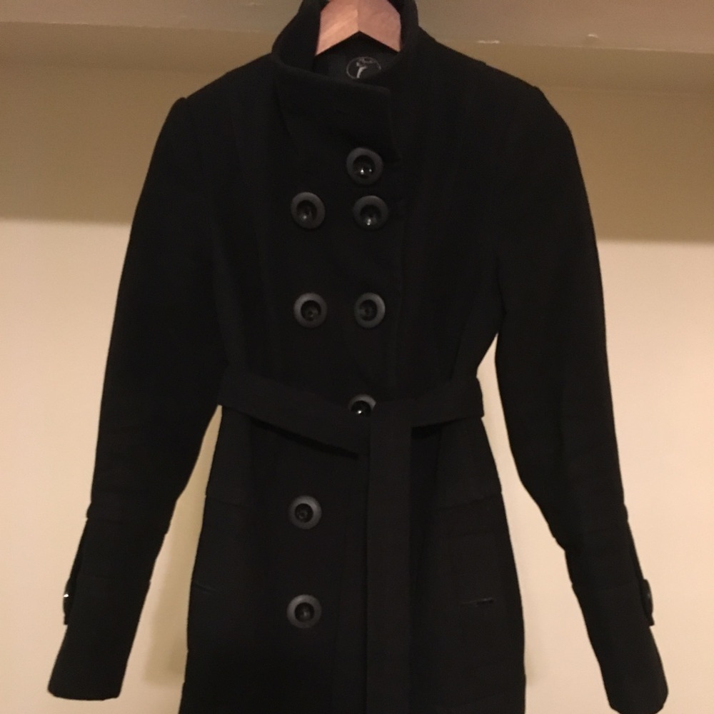 Double-Breasted Wing/High Collar Coat - Gem